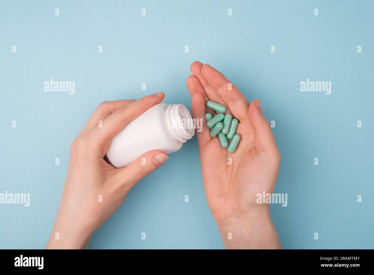 Person hands open plastic top hi-res stock photography and images - Alamy