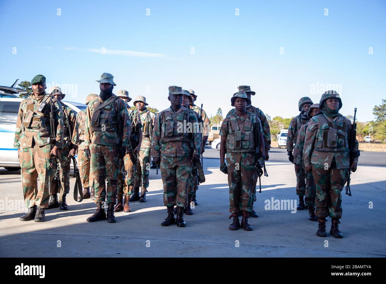 South african soldiers parade hi-res stock photography and images - Alamy