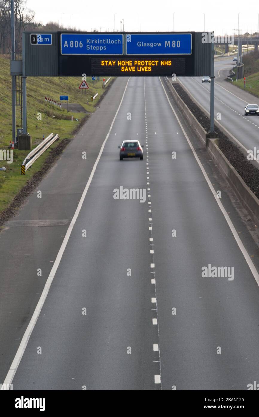 Gantry spanning over motorway hi-res stock photography and images - Alamy