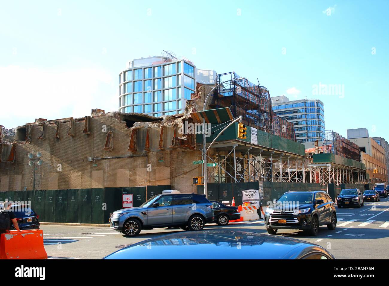 Elevated freight railway hi-res stock photography and images - Alamy