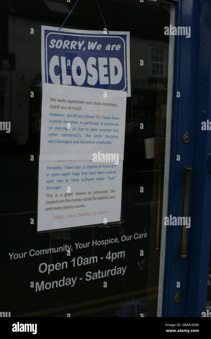 Shop Closed Closure Notice High Resolution Stock Photography and Images ...