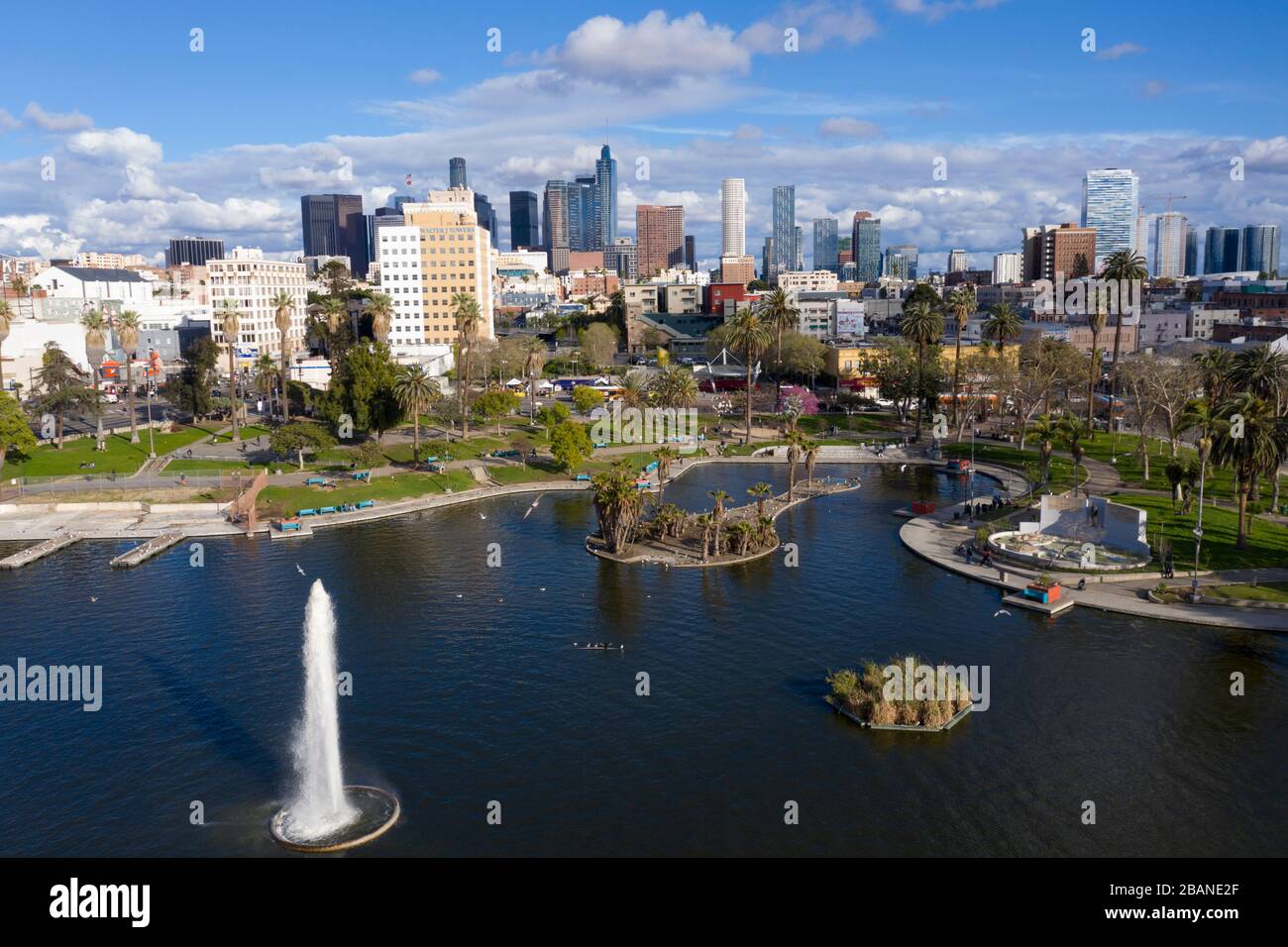 Macarthur park lake city hi-res stock photography and images - Alamy