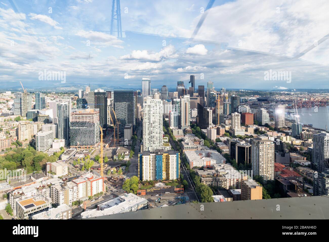Seattle stadium district hi-res stock photography and images - Alamy