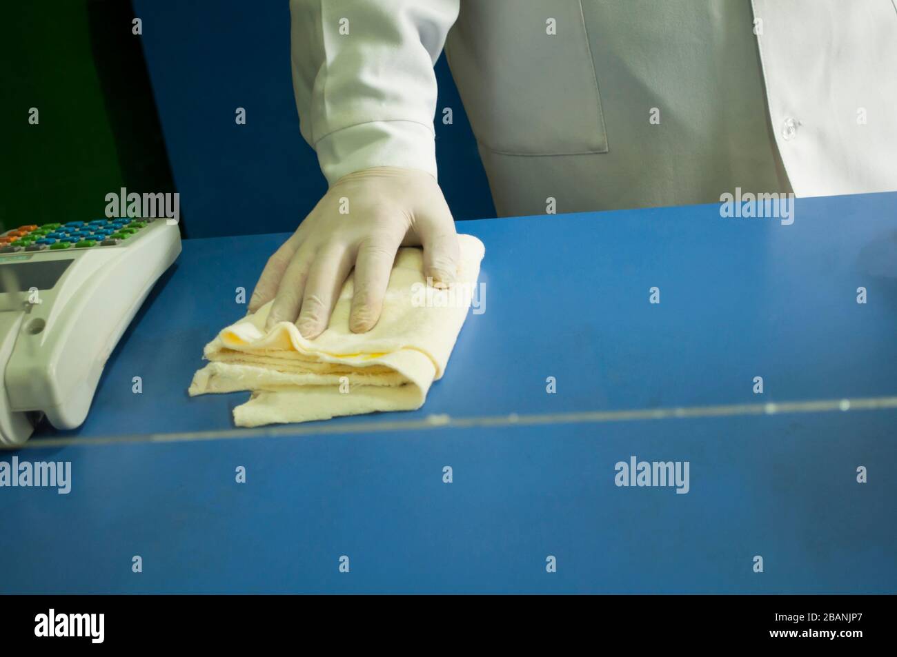 Sanitary hand cleaner hi-res stock photography and images - Alamy