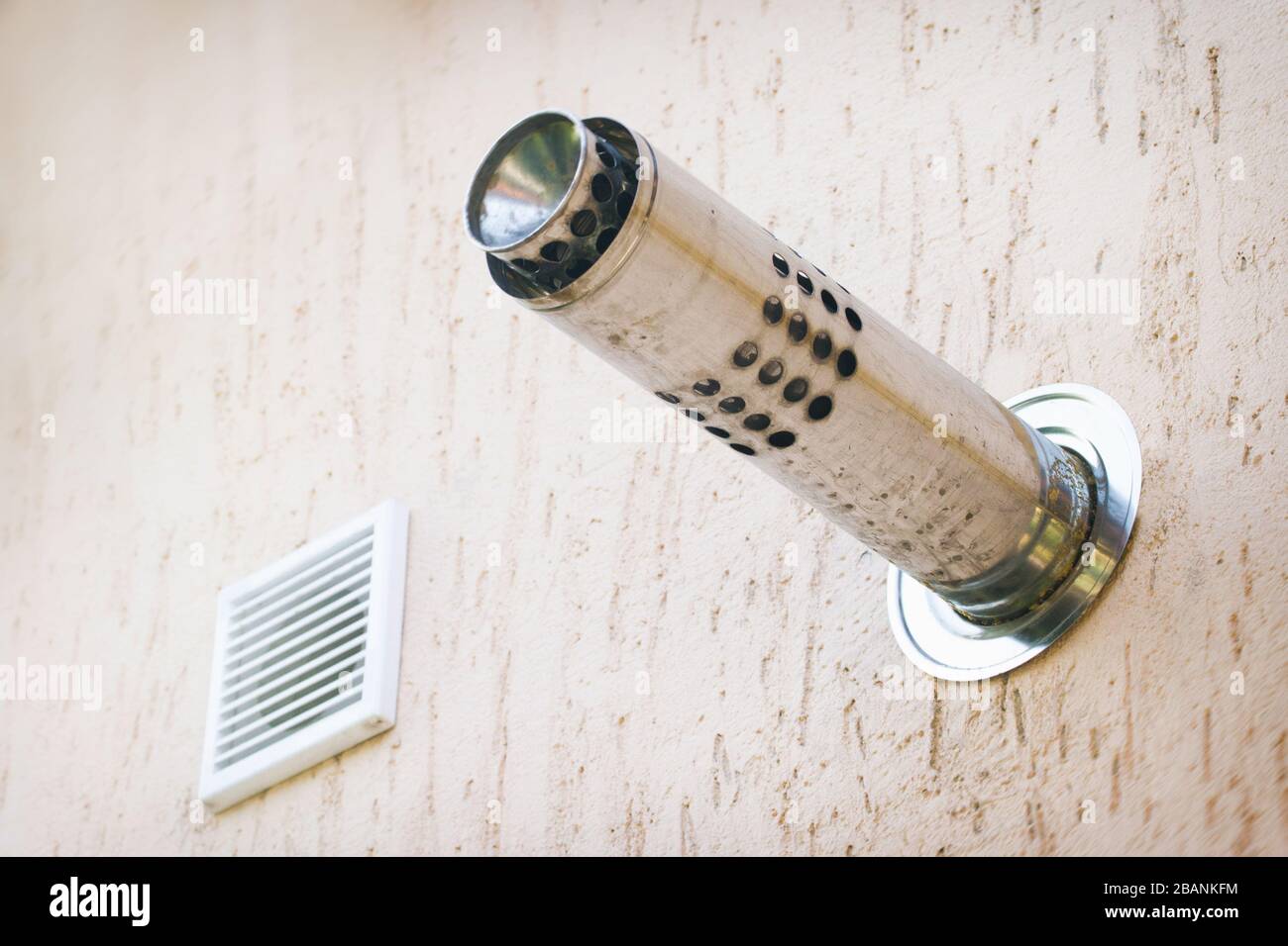 Oxygen vent hi-res stock photography and images - Alamy