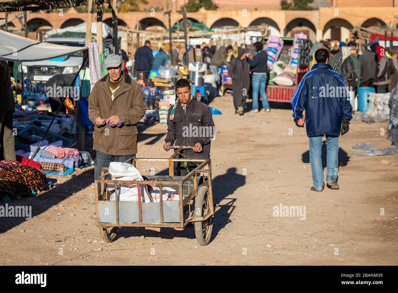 Morocco ait ben haddou hi-res stock photography and images - Alamy