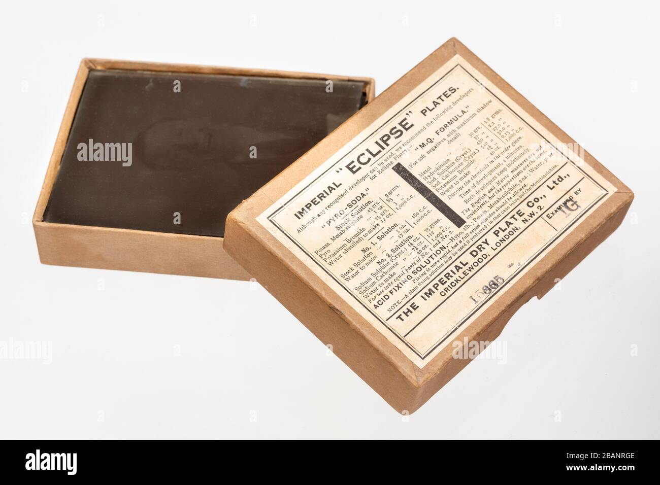 Glass negatives hi-res stock photography and images - Alamy