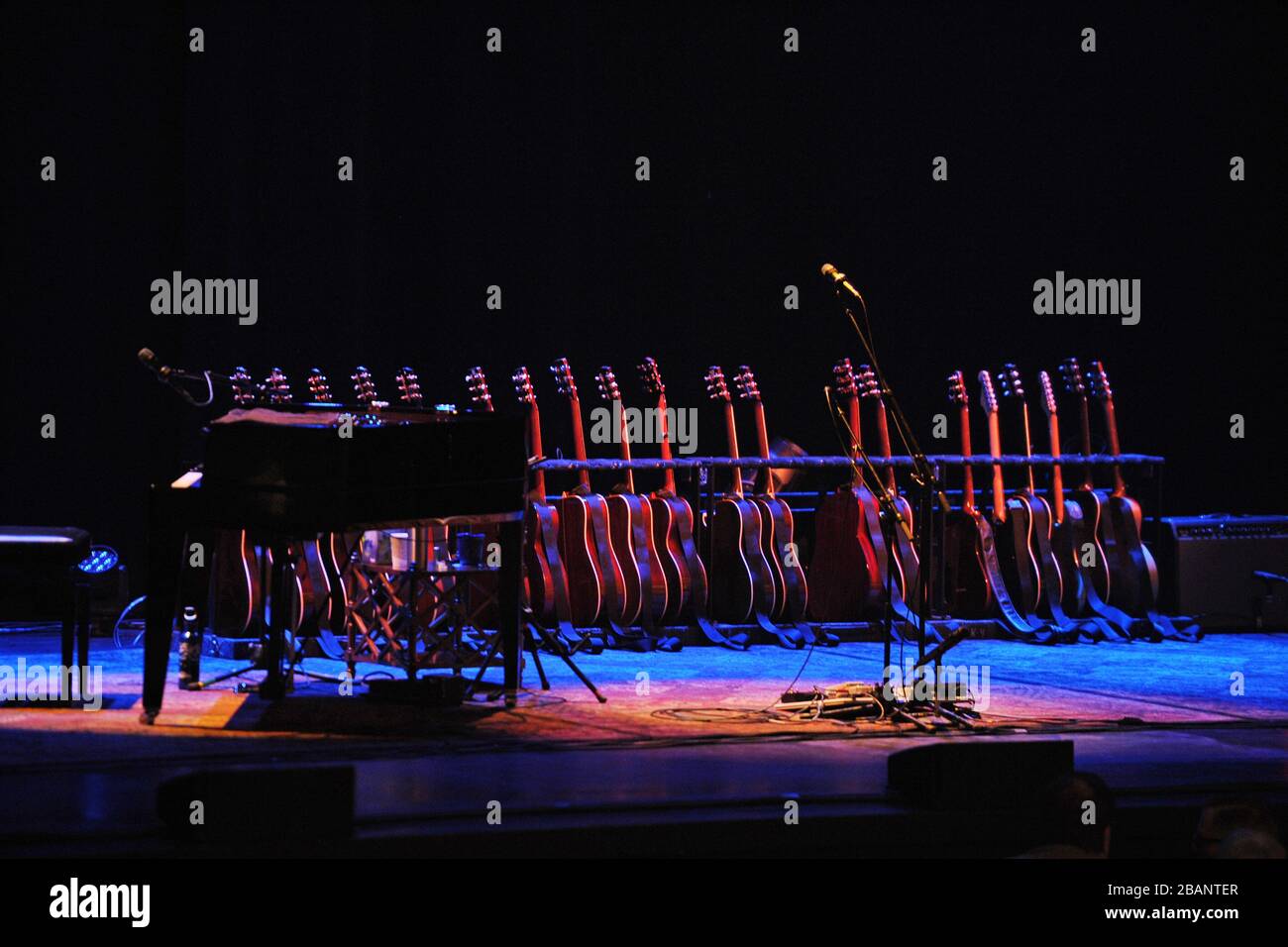 Johnny mercer army hi-res stock photography and images - Alamy