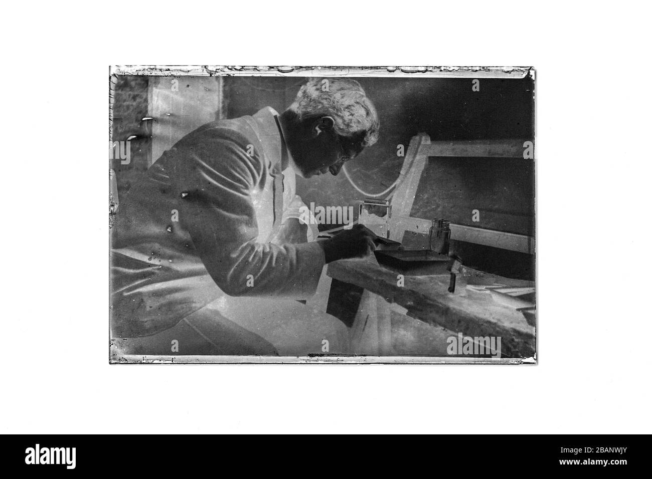 Glass negative technique hi-res stock photography and images - Alamy