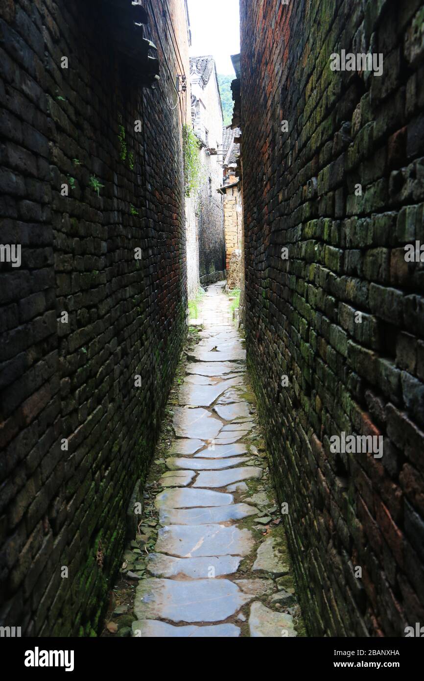 Red brick ditch hi-res stock photography and images - Alamy