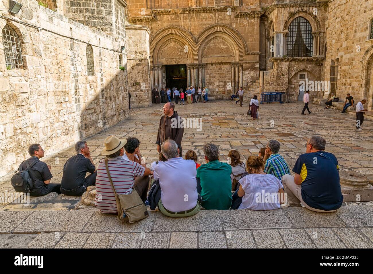 Church of the Holy Sepulchre - Atrium Stock Photo - Alamy