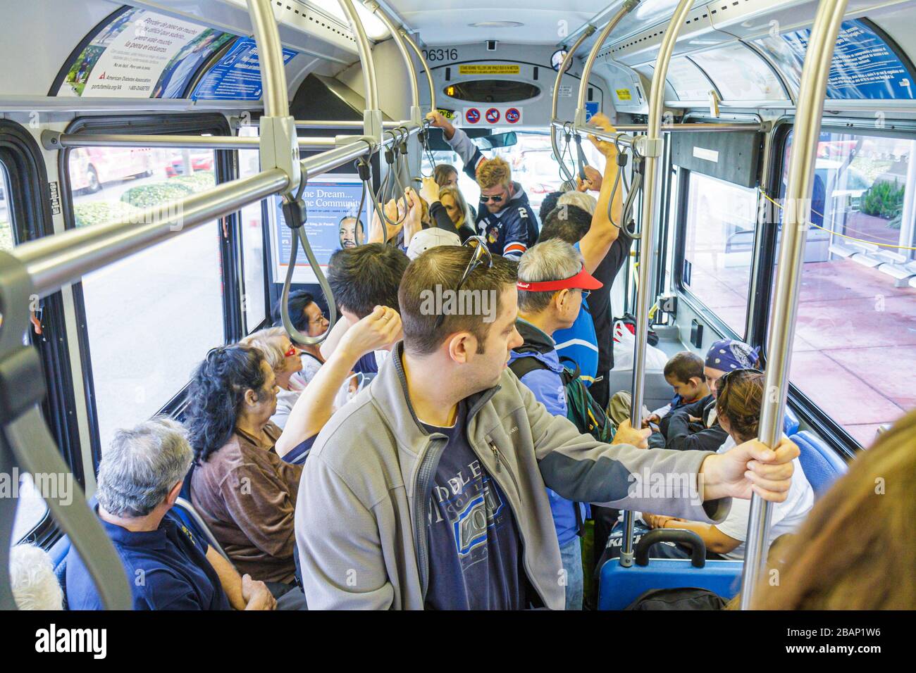 Miami Dade Metrobus High Resolution Stock Photography and Images - Alamy