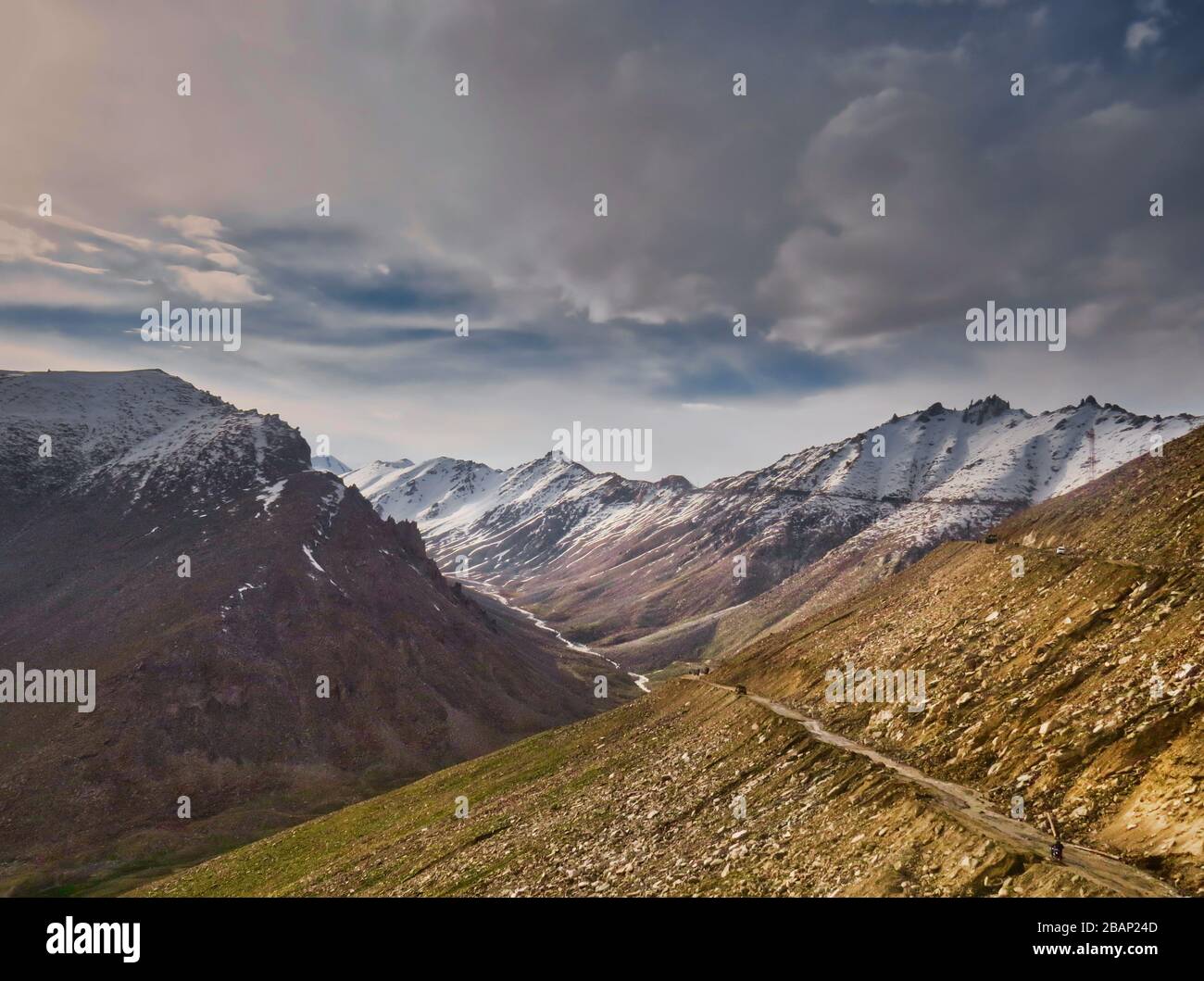 Ice capped hi-res stock photography and images - Alamy