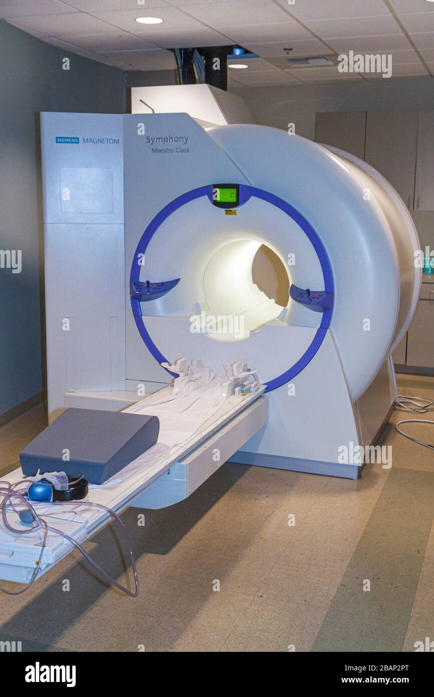 Magnetic Resonance Imaging Machine High Resolution Stock Photography ...