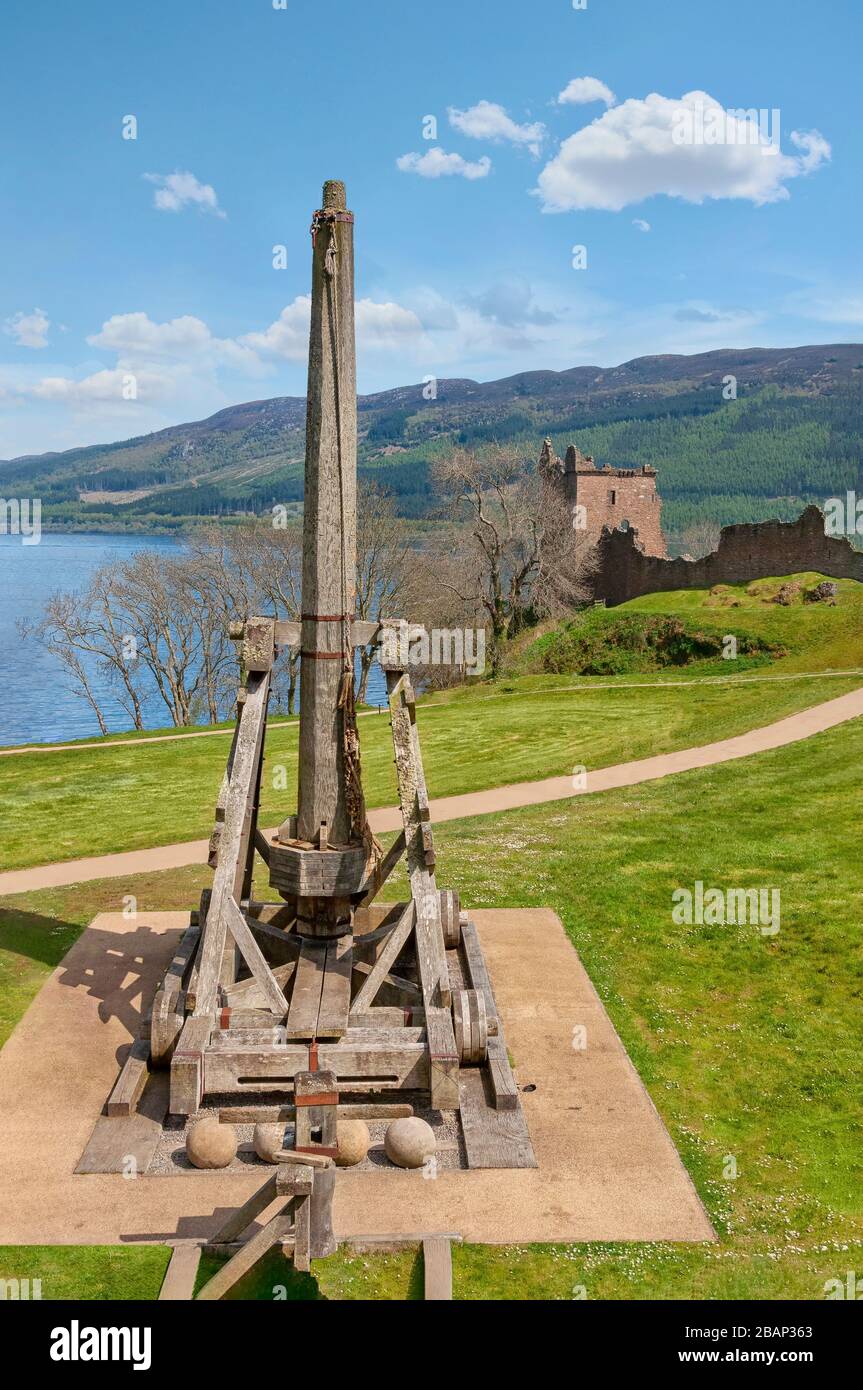 Loch ness monster europe european hi-res stock photography and images ...