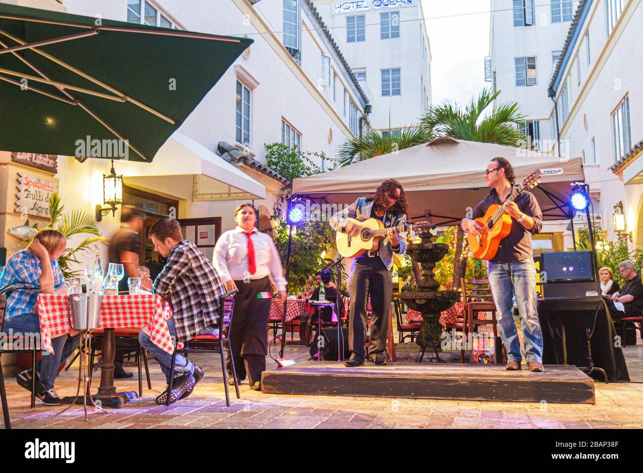 Miami Beach Florida,Ocean Drive,restaurant restaurants food dining ...