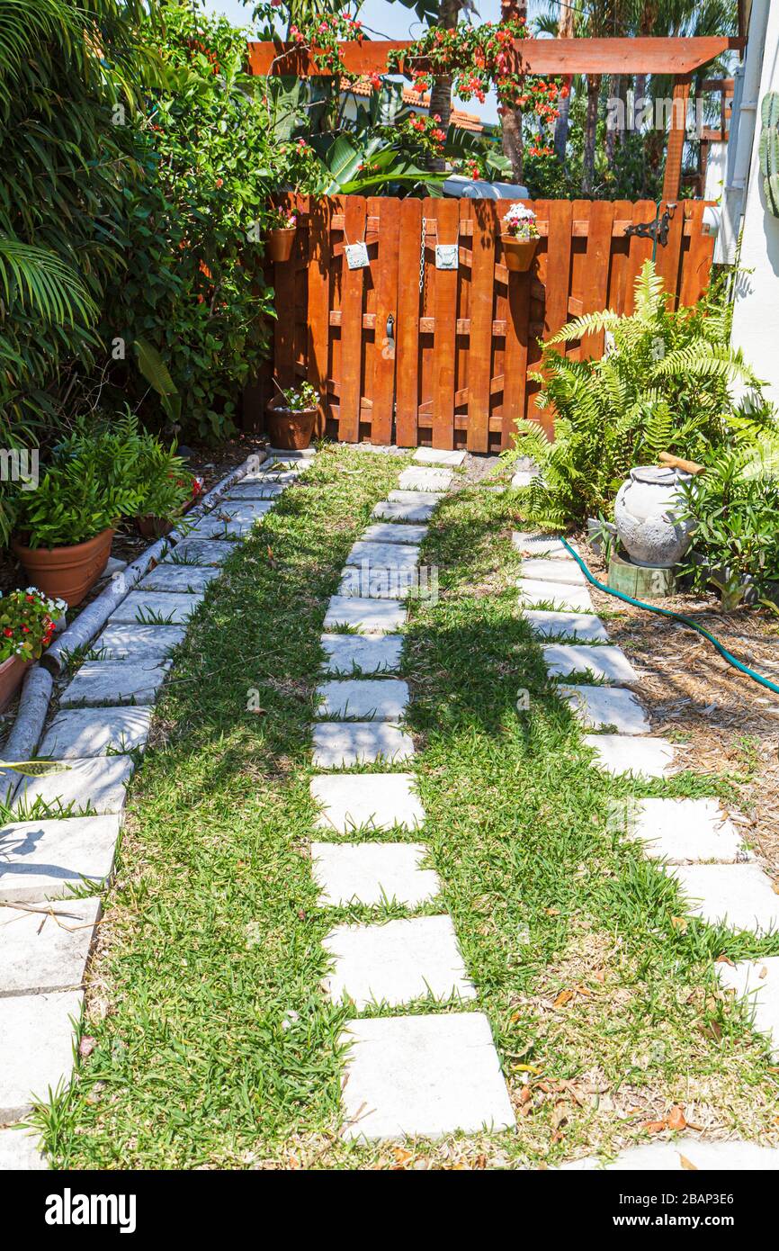 Miami Beach Florida,Normandy Shores,path,stones,gate,driveway,visitors ...