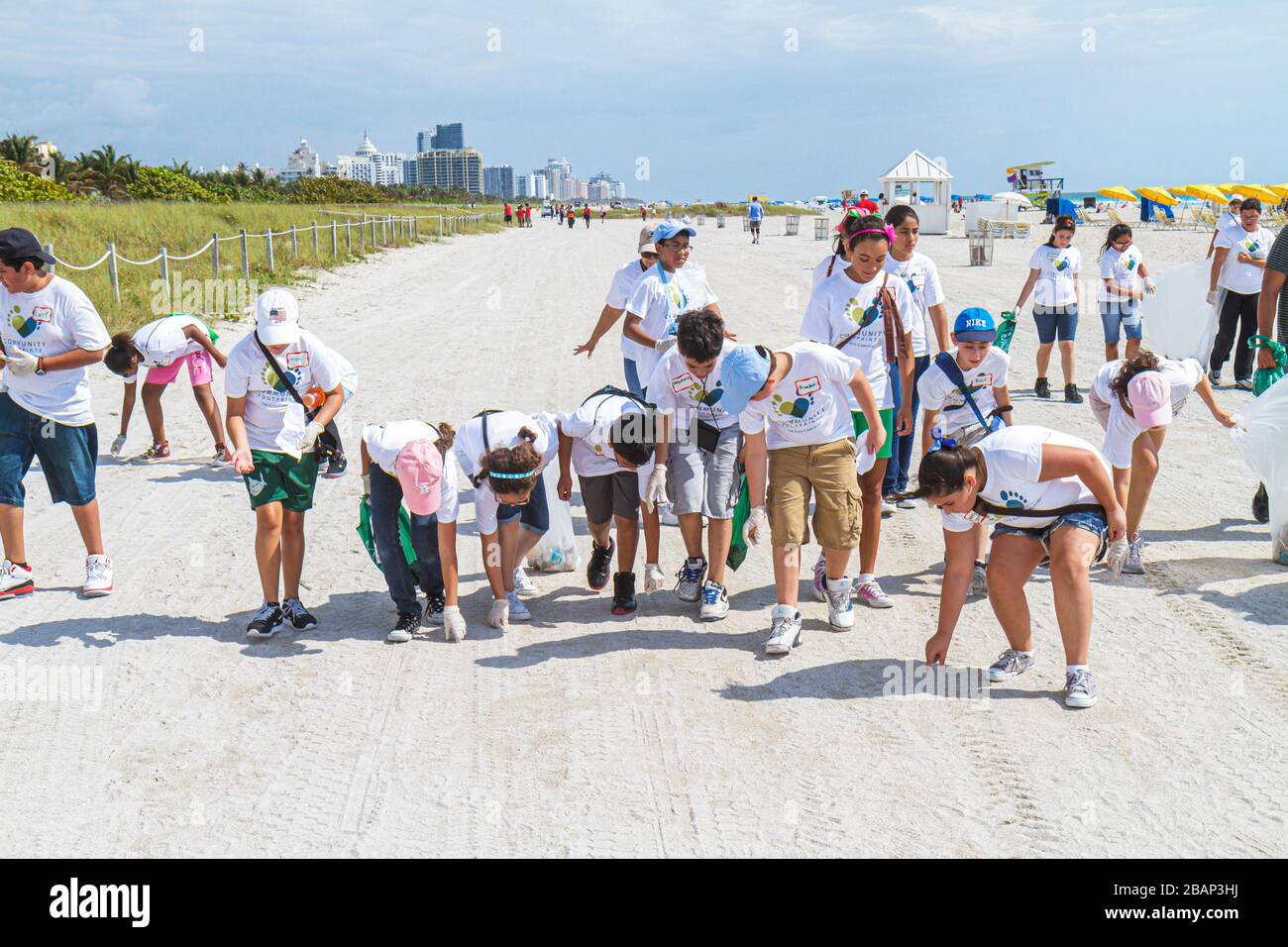 Miami Beach Florida,Hands On HandsOn,Miami Beach,Clean up,litter,trash ...