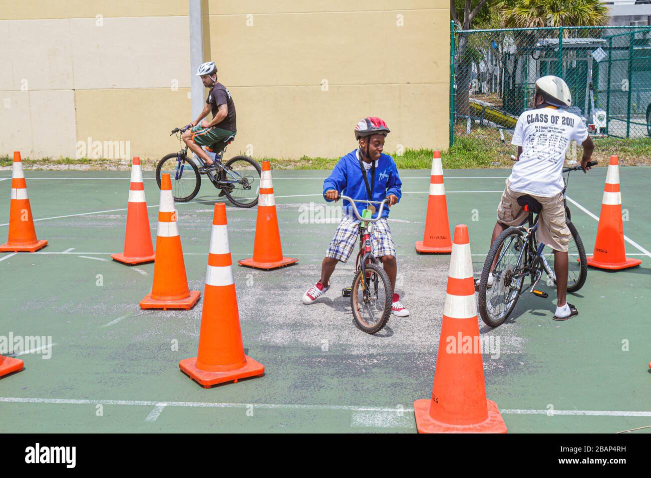 Traffic cones and students hi-res stock photography and images - Alamy