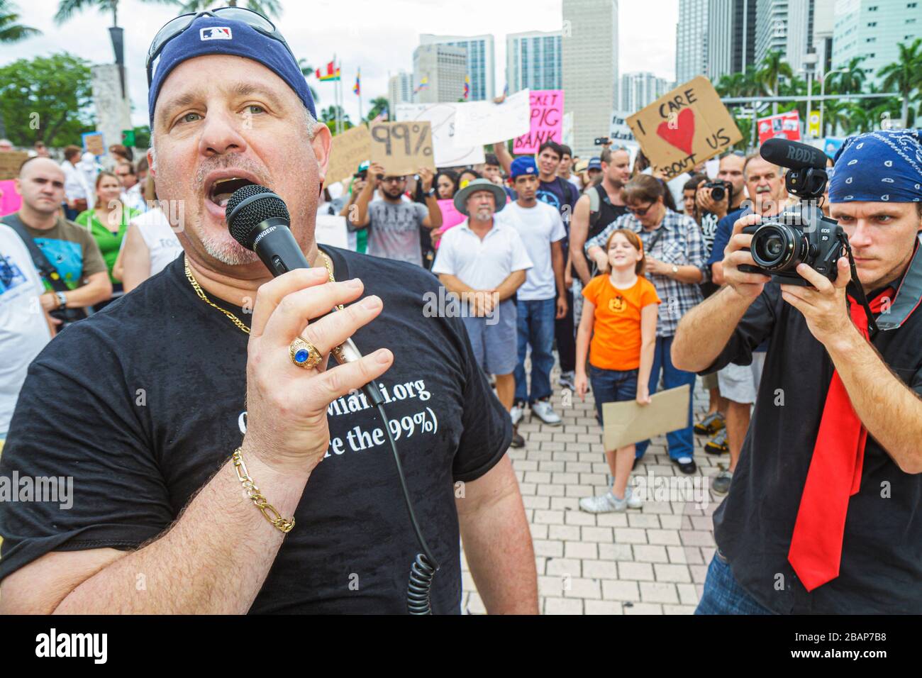 Social protest us banks hi-res stock photography and images - Alamy