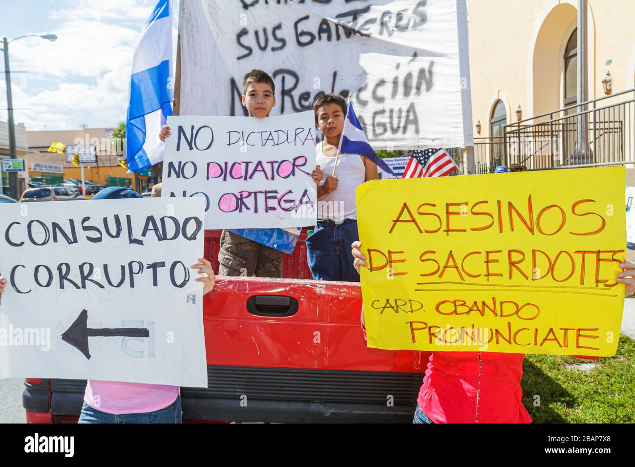Miami Florida,Flagler Street,near Consulate General of Nicaragua ...
