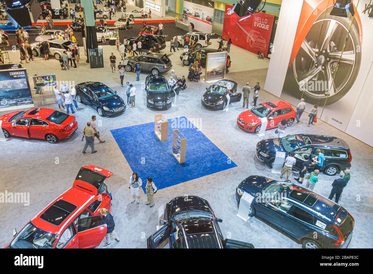 Photo cars volvo hi-res stock photography and images - Alamy