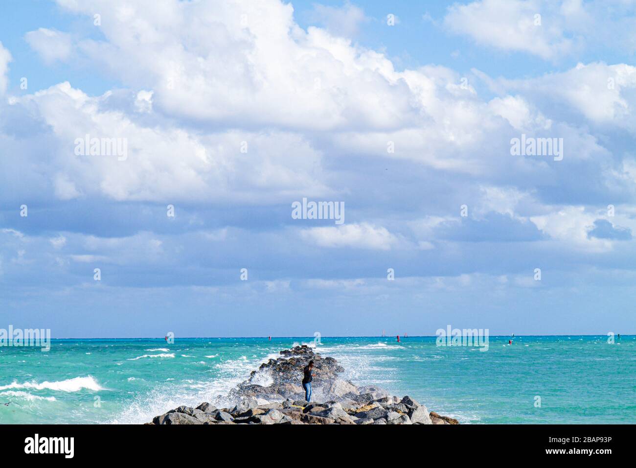 Choppy waters hi-res stock photography and images - Alamy