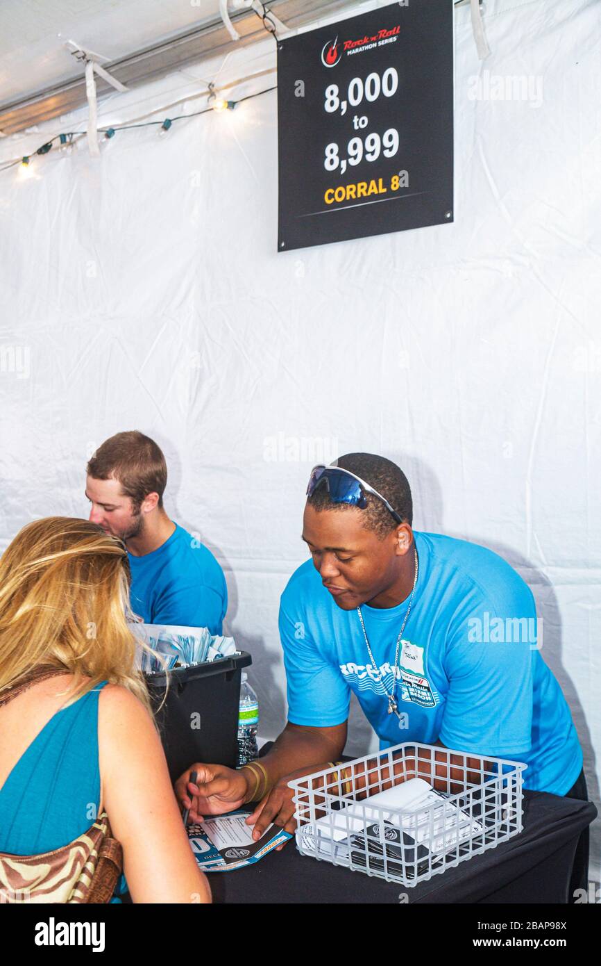 Miami Beach Florida,Lummus Park,Rock n' Roll Marathon Series,charity ...