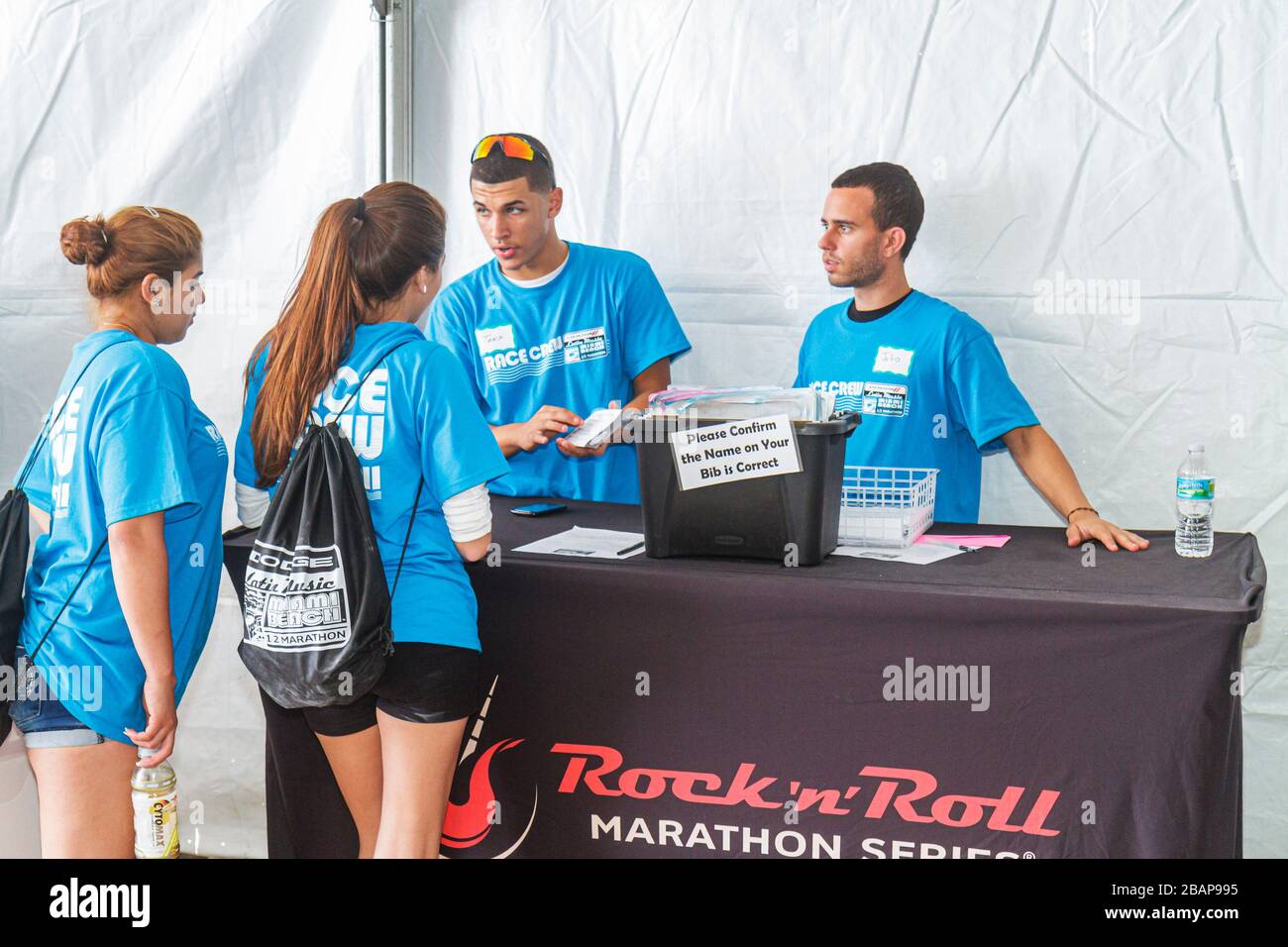 Teamwork series hi-res stock photography and images - Alamy