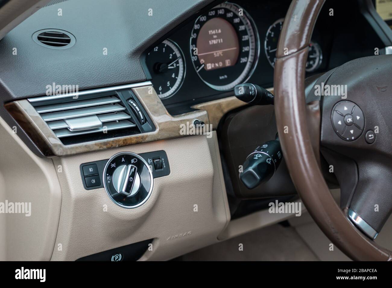 Car dashboard instrument cluster.Car panel indicators, yellow, red ...