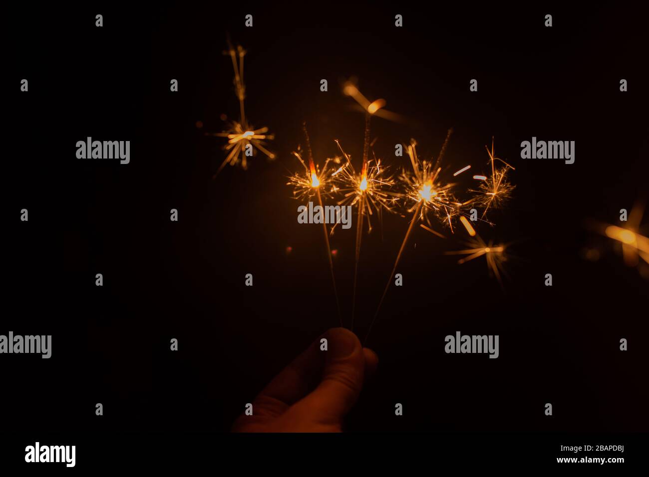 Hand fireworks hi-res stock photography and images - Alamy