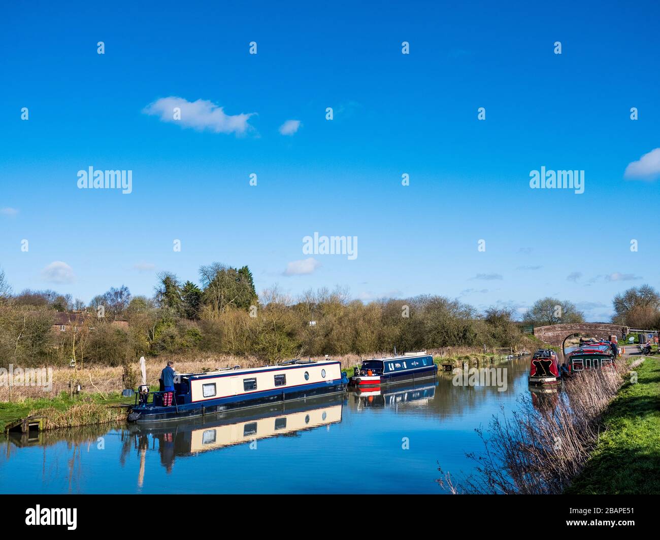 Beautiful Wintersday, Kennet and Avon Canal, Great Bedwyn, North Wessex ...