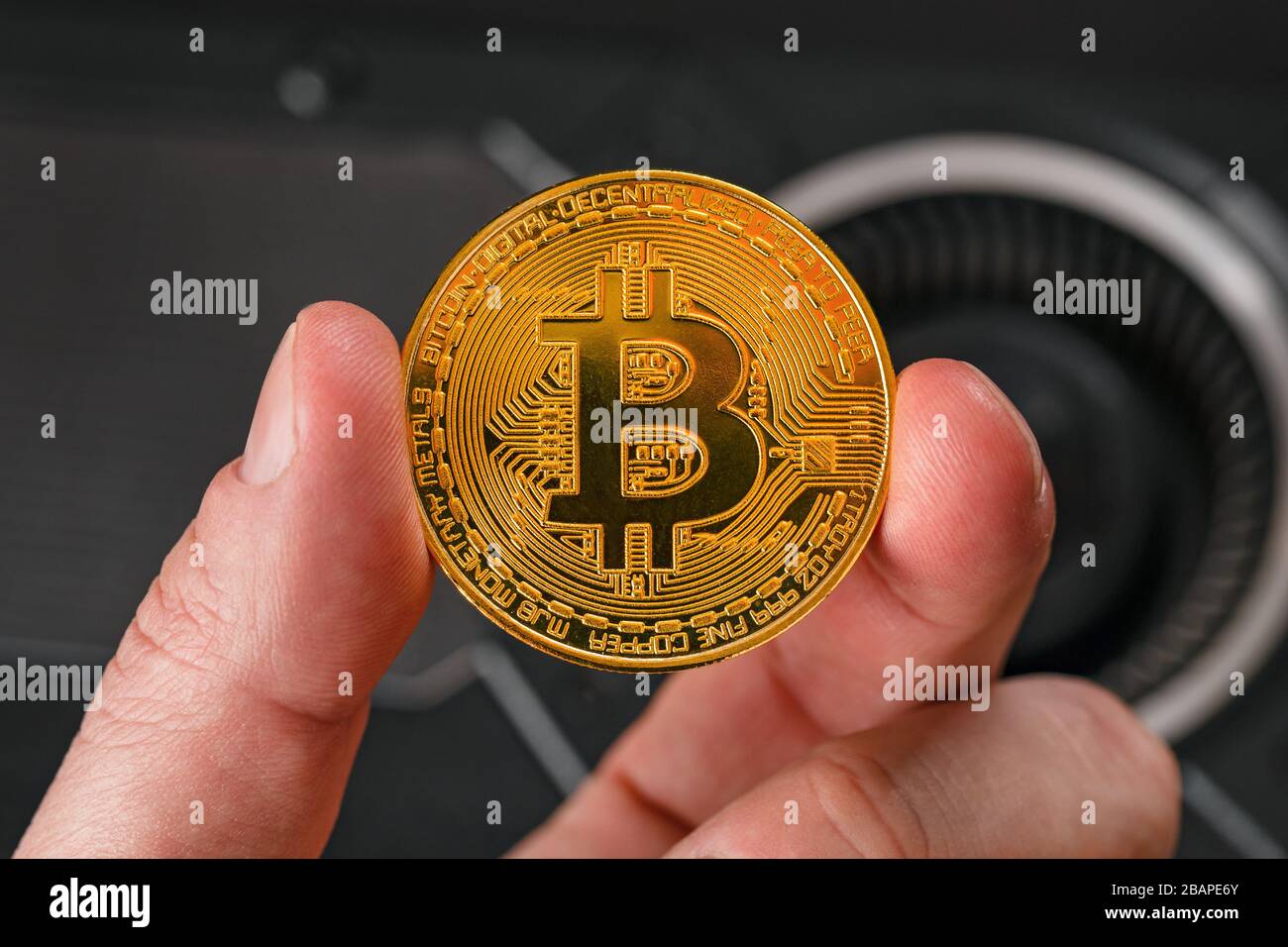 Cryptocurrency hand hi-res stock photography and images - Alamy