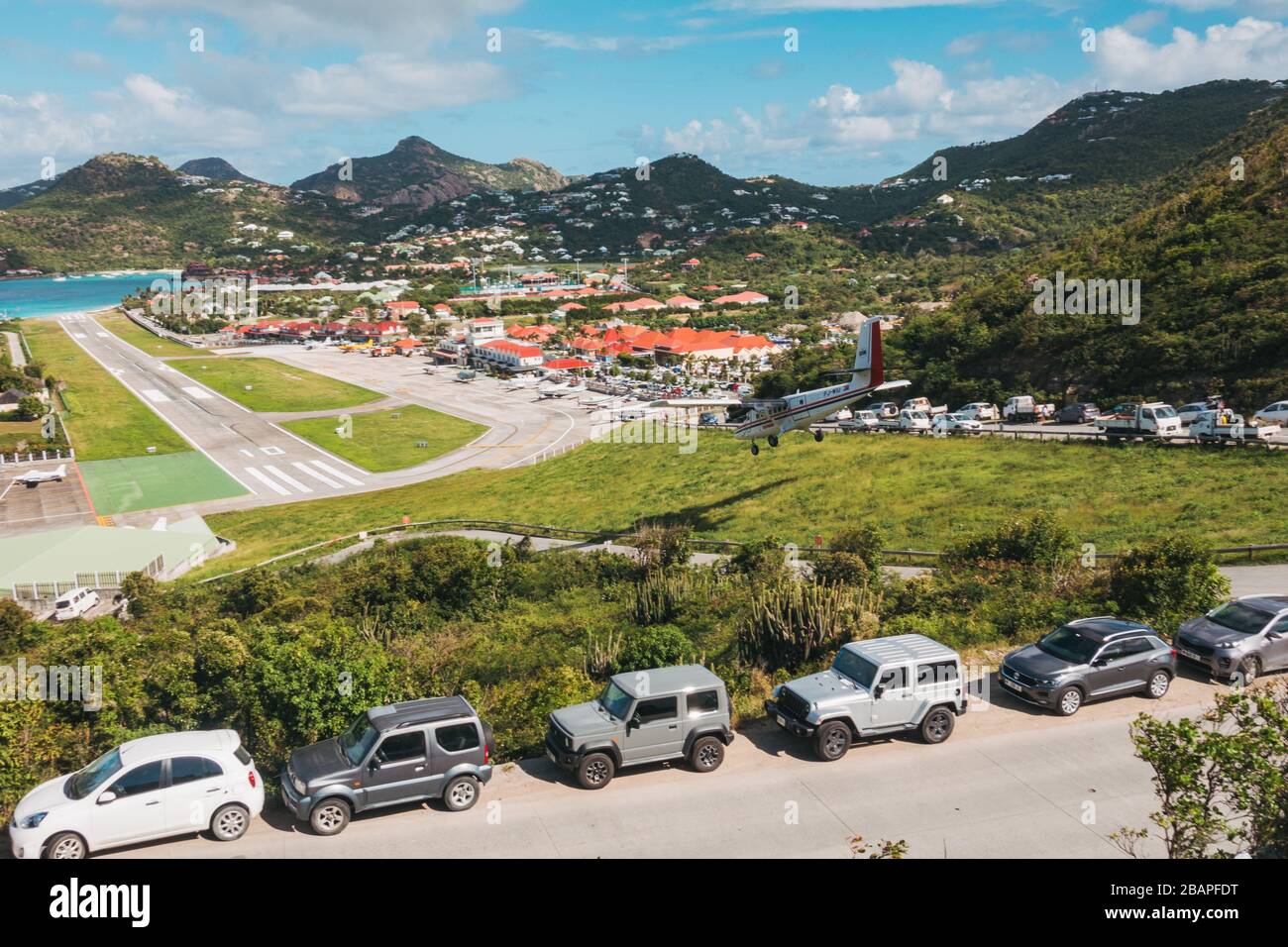 St barthelemy runway hi-res stock photography and images - Alamy