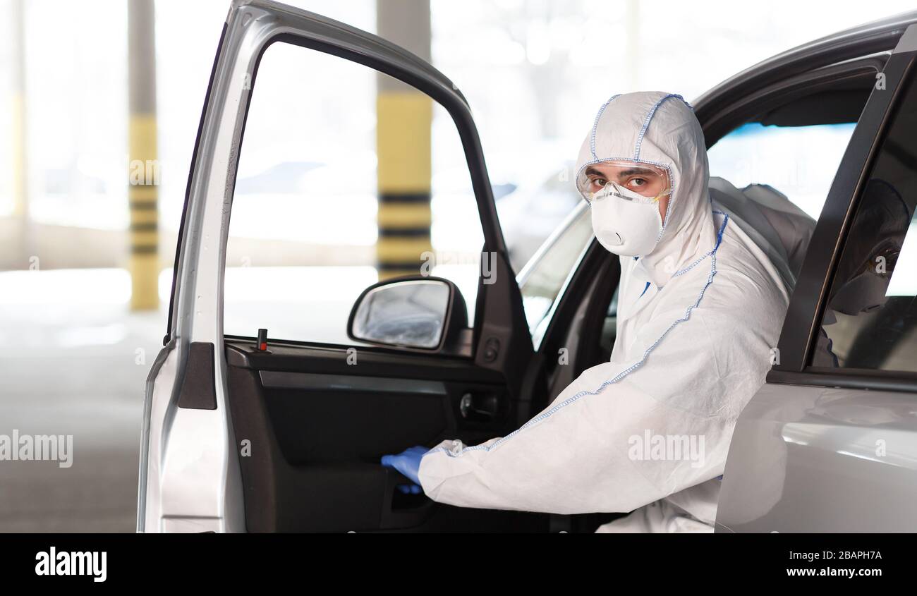 Biohazard hazmat suit chemical hi-res stock photography and images - Alamy