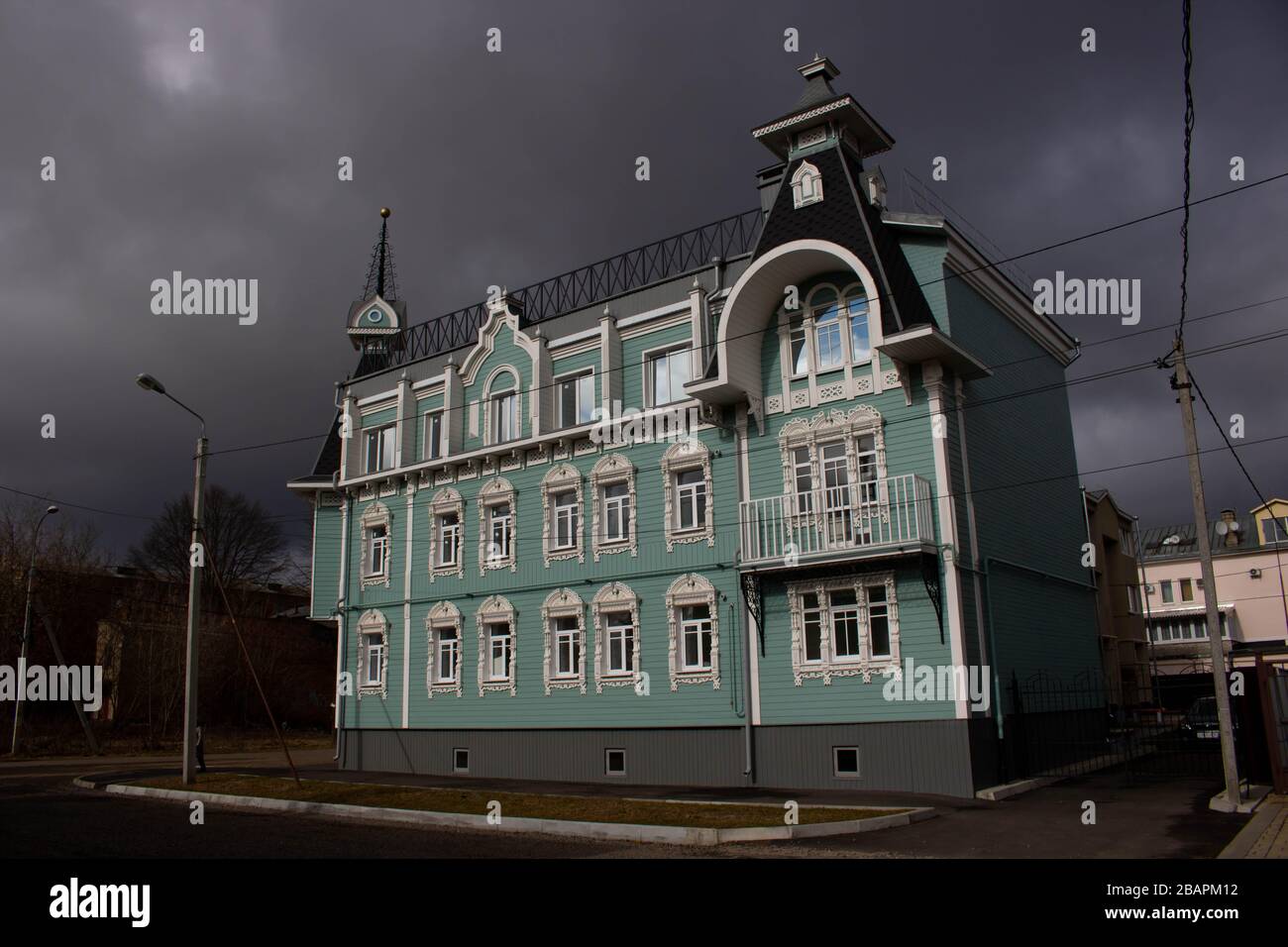 Mystic mansion hi-res stock photography and images - Alamy