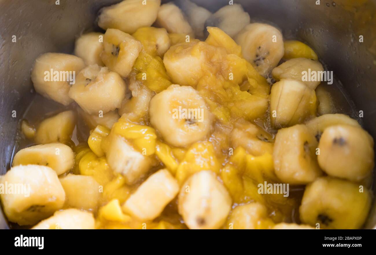 Minatamis na saging is a Filipino dessert made with saba bananas cooked ...