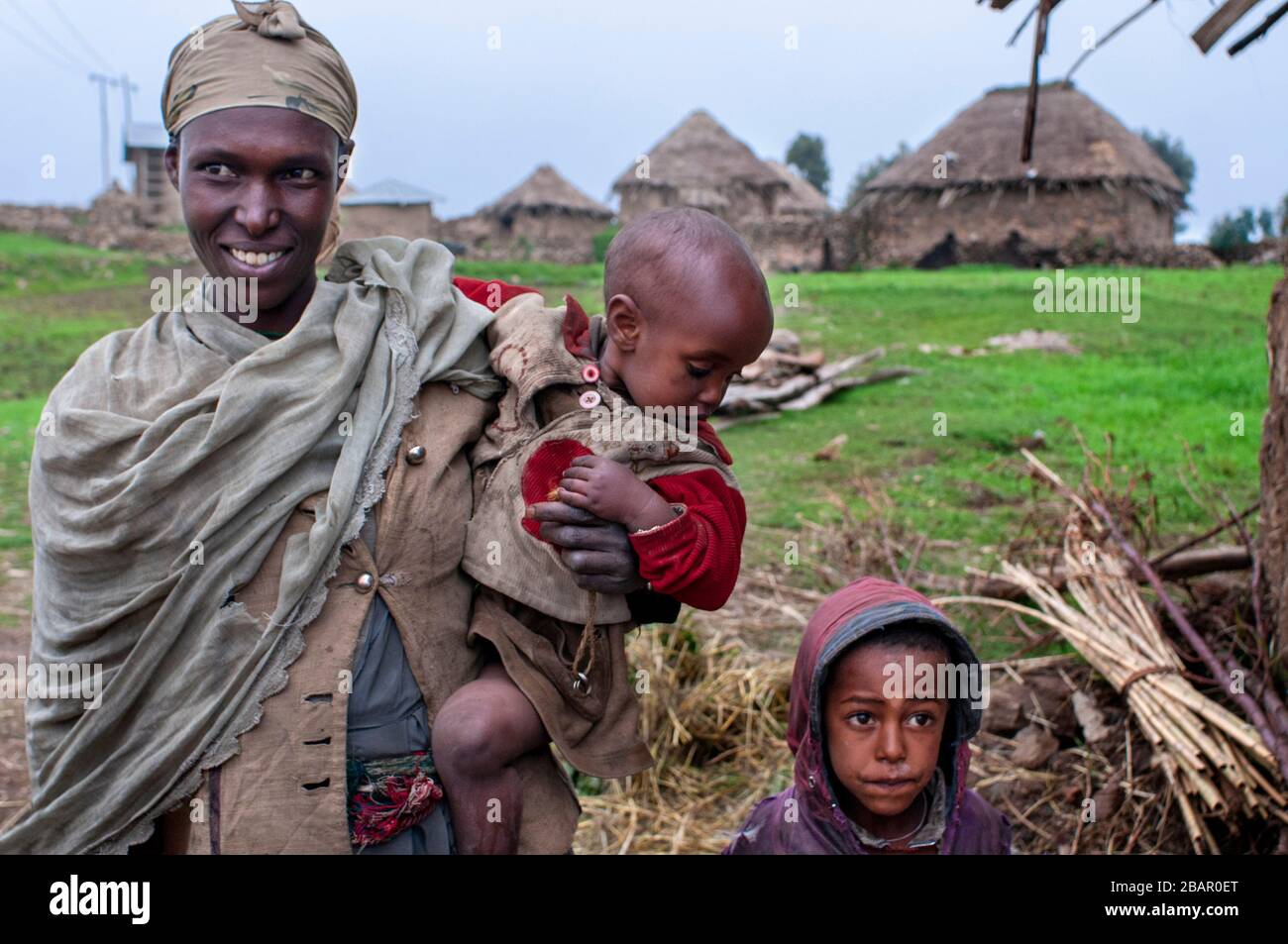 Ethiopia farmer women hi-res stock photography and images - Alamy