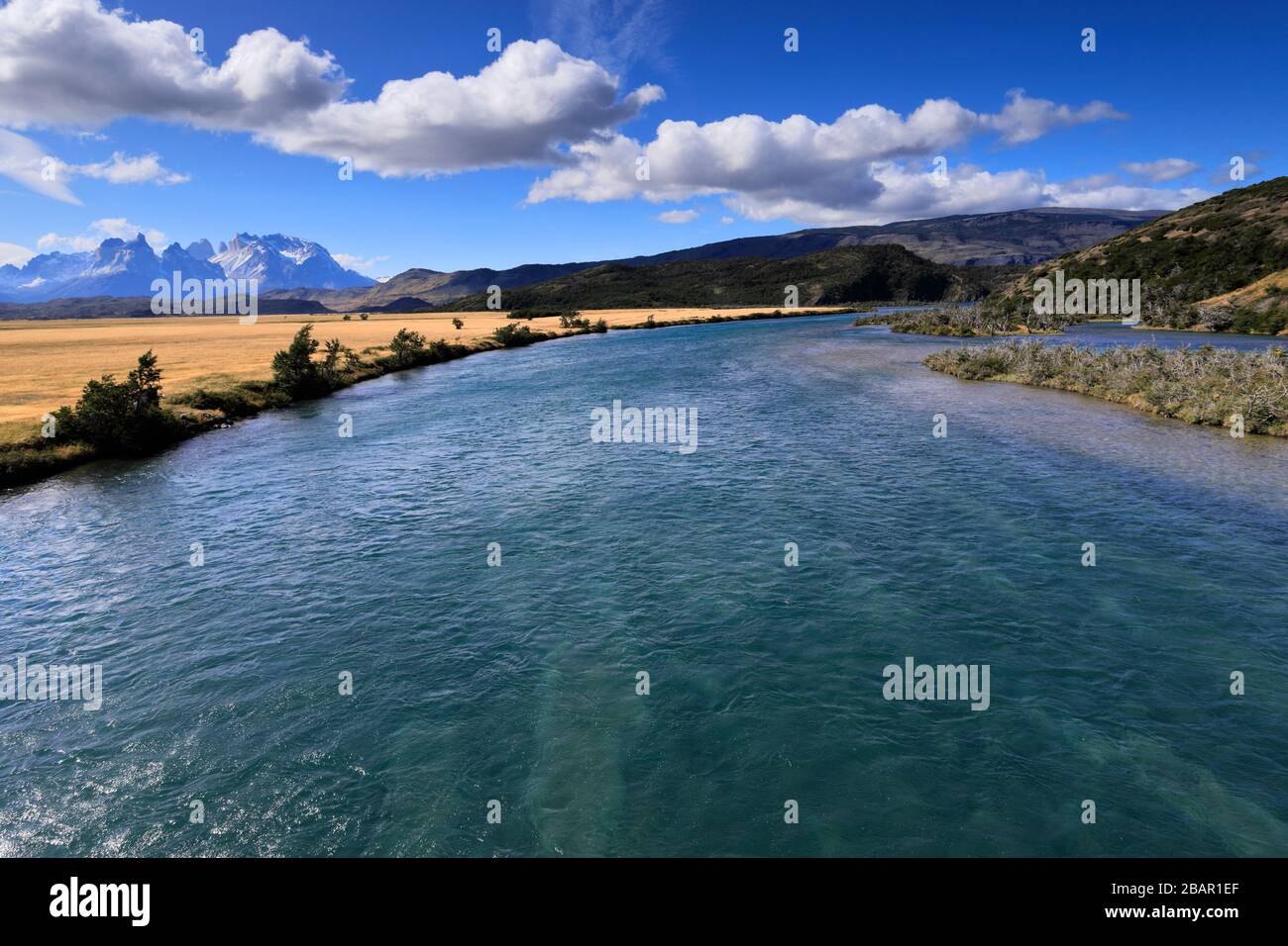 View of the Cerro Paine Grande and Cordillera De Paine over the Serrano ...