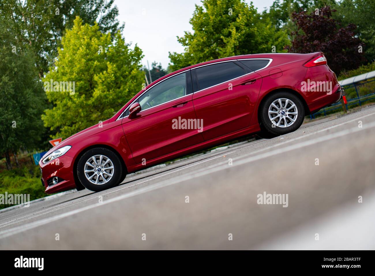 Ford Mondeo MK5 Titanium trim, in Ruby red coloud, sedan, photosession ...