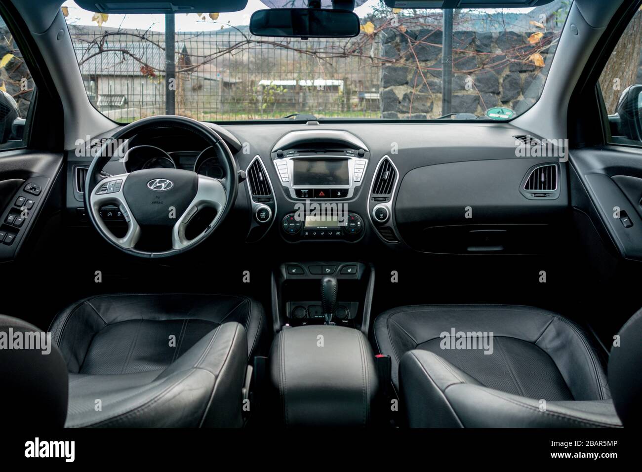 OEM navigation display unit inside dashboard,professional big display ...