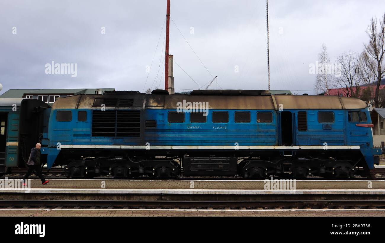 Ukraine, Yaremche - November 20, 2019: train at the station on a ...