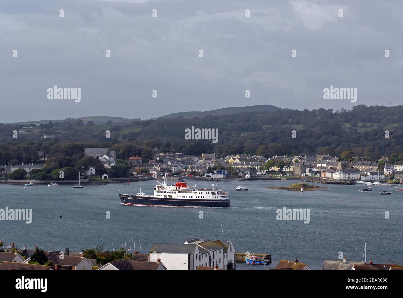 HEBRIDEAN PRINCESS passing the pretty village of STRANGFORD in the ...