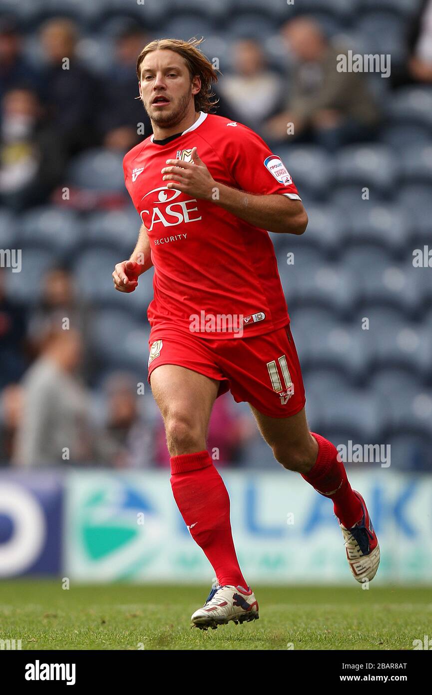 Milton keynes dons alan smith hi-res stock photography and images - Alamy