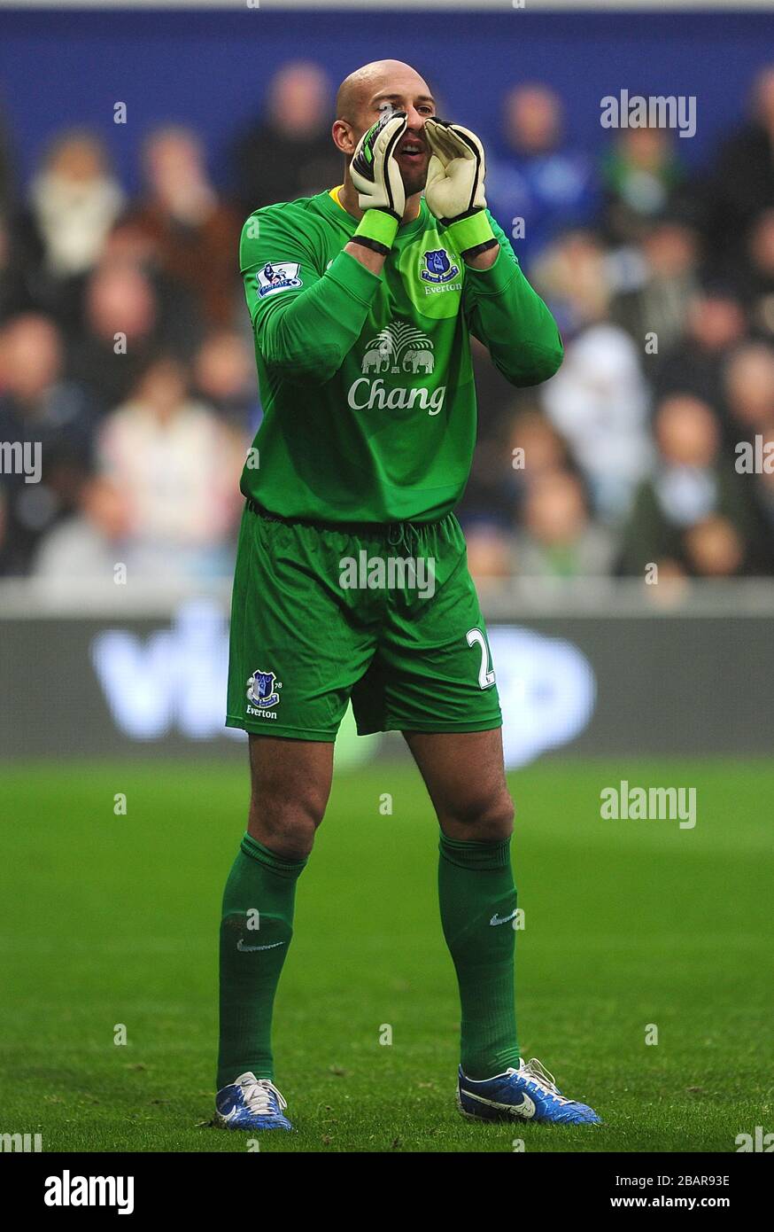 Tim Howard, Everton goalkeeper Stock Photo - Alamy