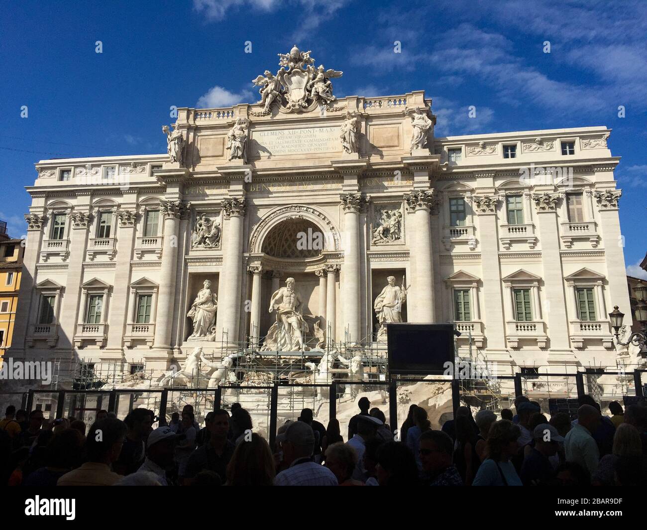 The Building Behind Trevi Fountain