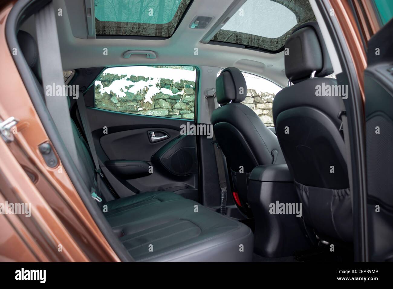 Panoramic view inside car - double sunroof hatch with tinted glass ...