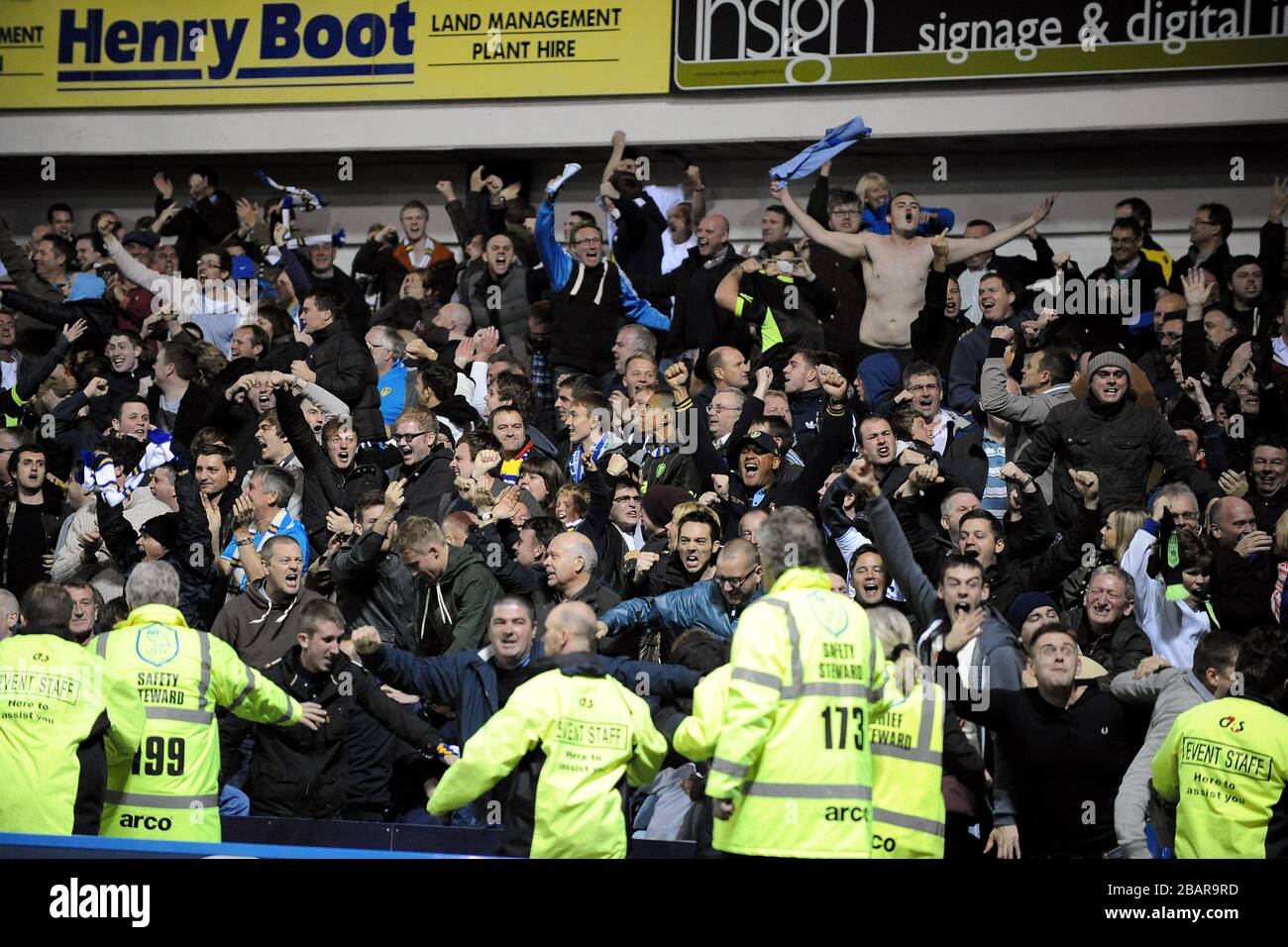 Leeds united fans hi-res stock photography and images - Alamy