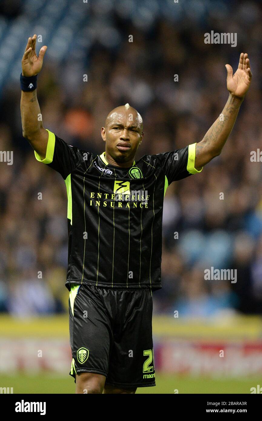 El-Hadji Diouf, Leeds United Stock Photo - Alamy
