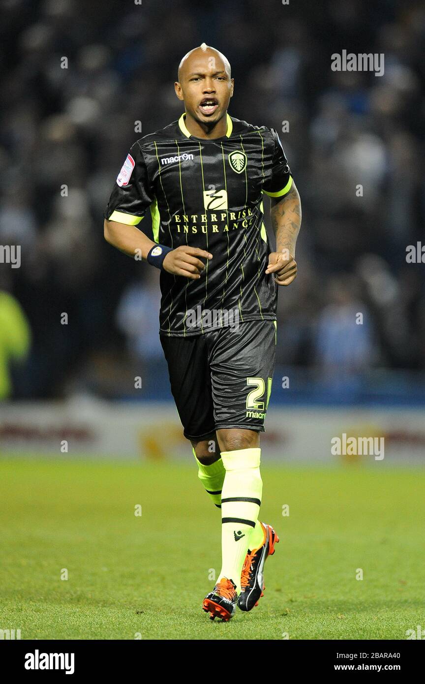 El-Hadji Diouf, Leeds United Stock Photo - Alamy
